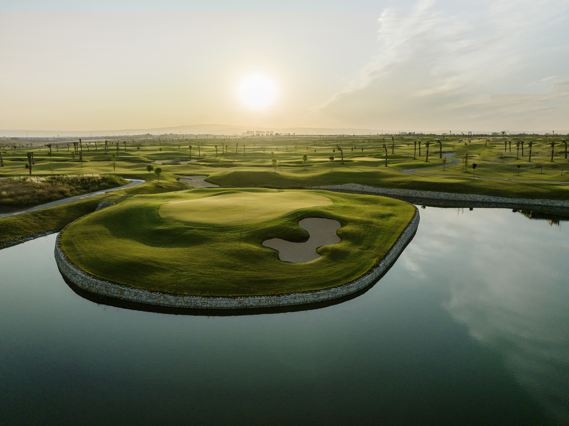 Hole 16, 157 yds, Par 3 – Erbil Hills